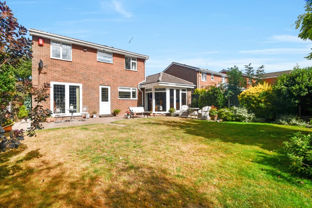 Lambsfrith Grove, Hempstead, Gillingham, Kent ME7 3SB, 4 bedroom ...